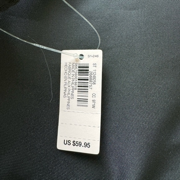 Victoria's Secret | Bags | Brand New Victorias Secret Black Duffel Bag ...